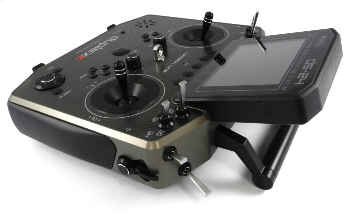 Die DS-24 von JETI model - HEPF Modellbau